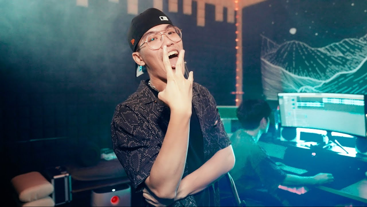 鱔魚意麵 - 鬆鬆阿去 (Official Studio Performance)- PaPiin