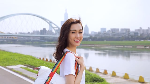 CF｜KIPLING 2019 范范年度代言《I LIVE LIGHT》網路廣告- PaPiin