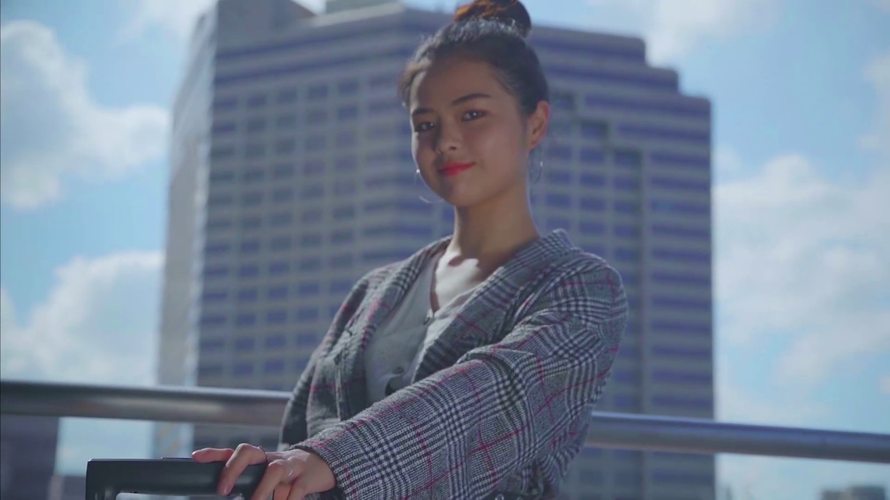 AROWANA SPORT ZIPPER- PaPiin