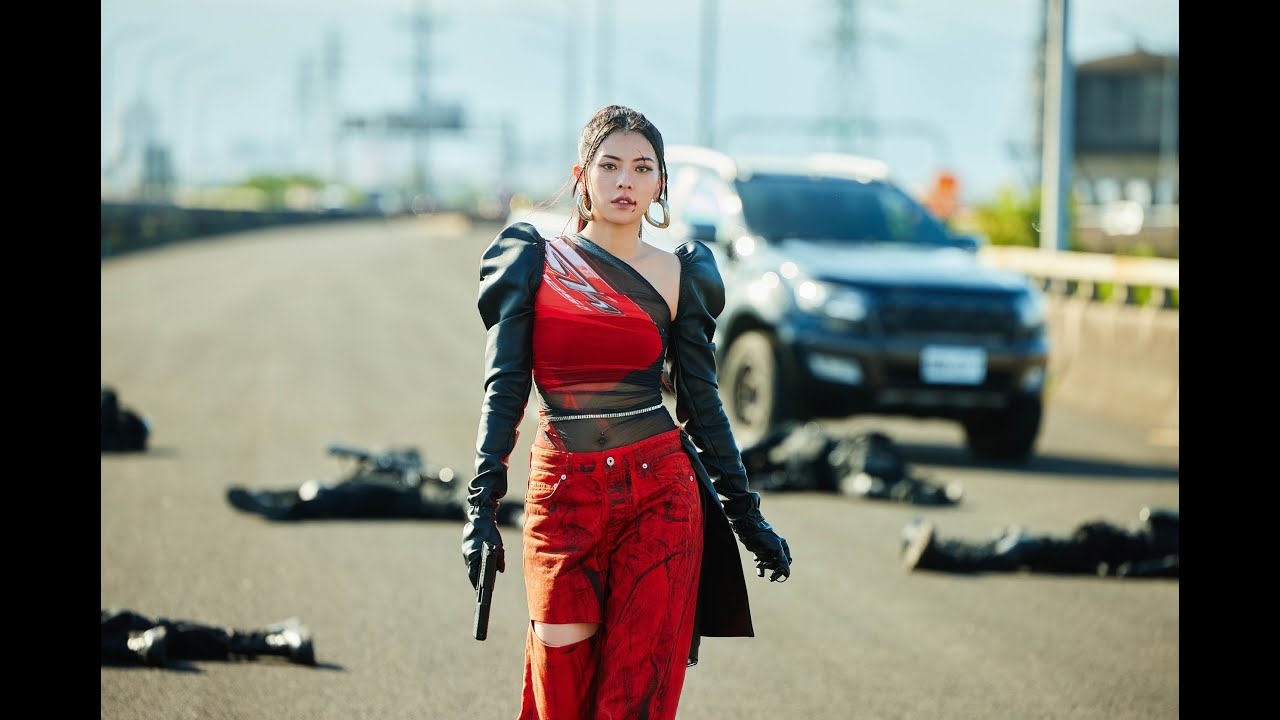 MIUSA - “BONBON” M/V- PaPiin